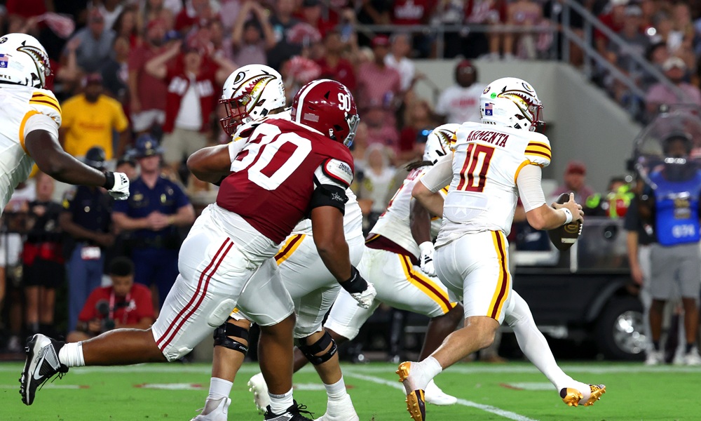 Alabama players stepping up at defensive tackle as injuries mount